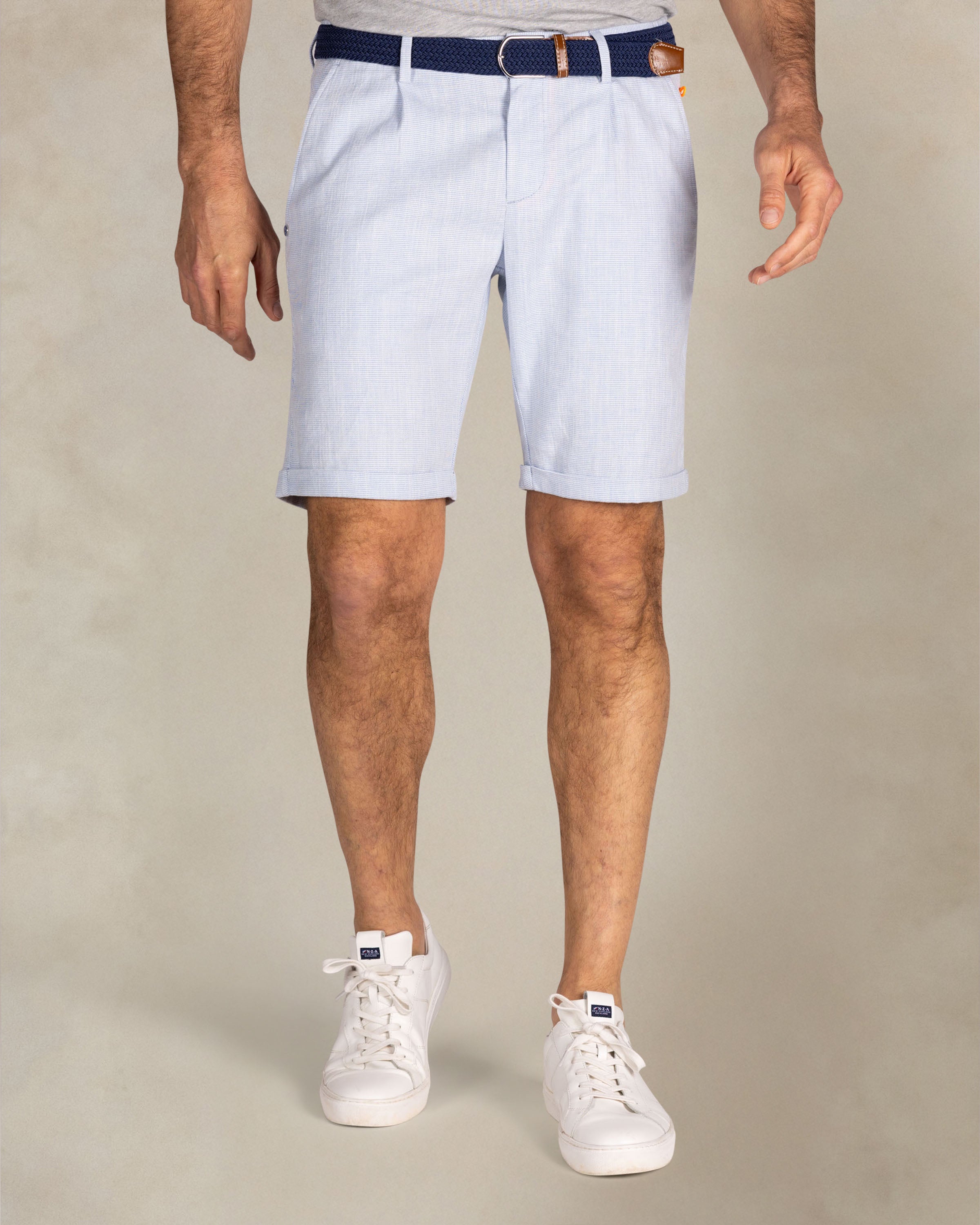 Hellblaue Chino-Shorts aus Baumwolle, Leinen und Tencel | NZA New ...